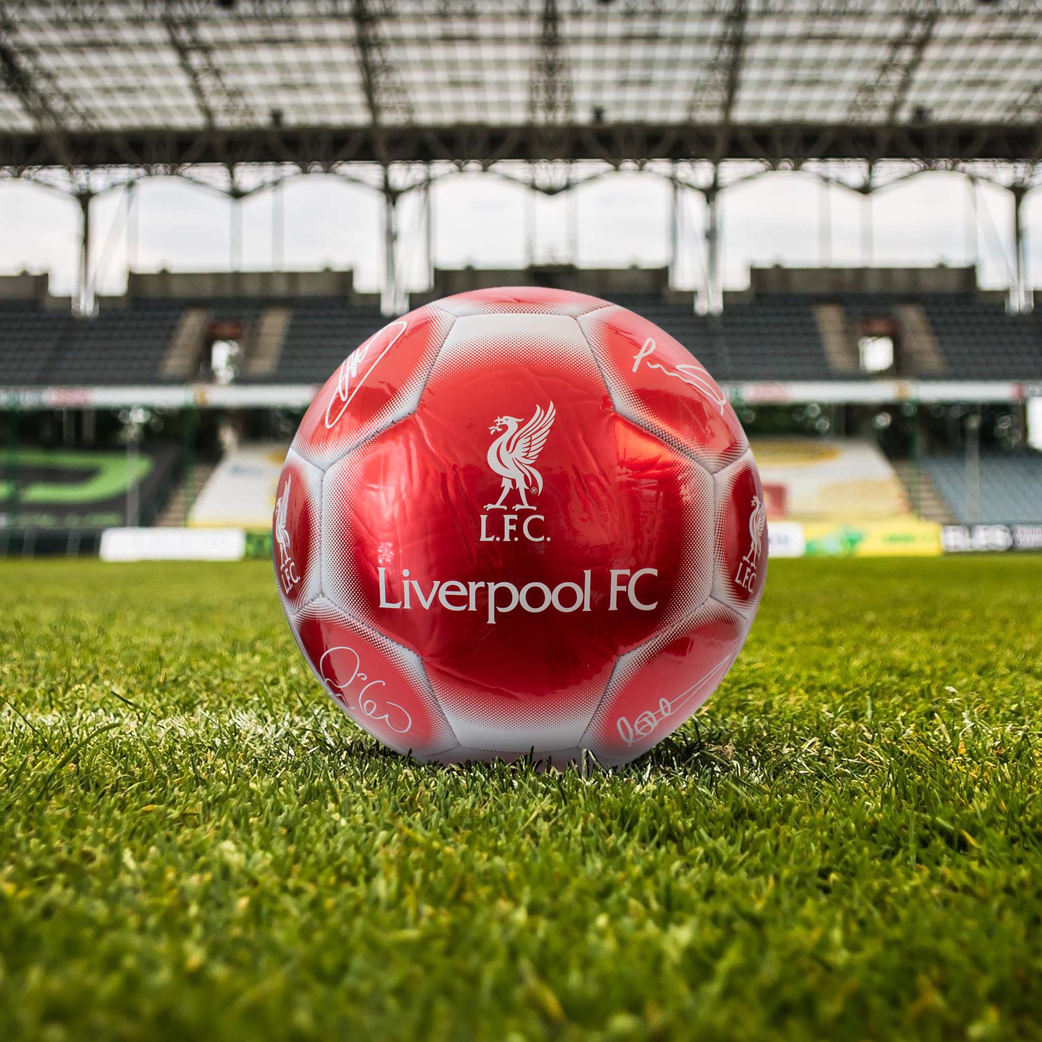 Liverpool Classic Metallic Signature Football – Hy-Pro Sports